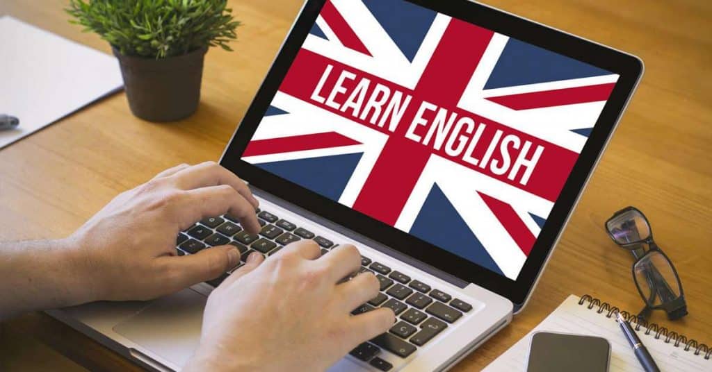 Comment faire une formation en anglais en ligne ? - Career Trotter